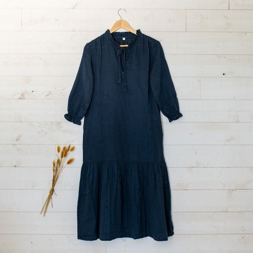 Laurette with a vintage and nostalgic look of childhood!